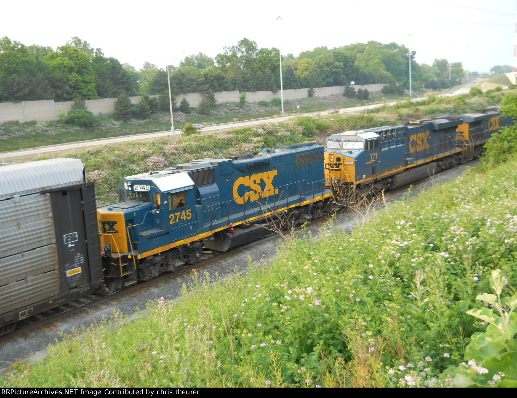 CSX 2745